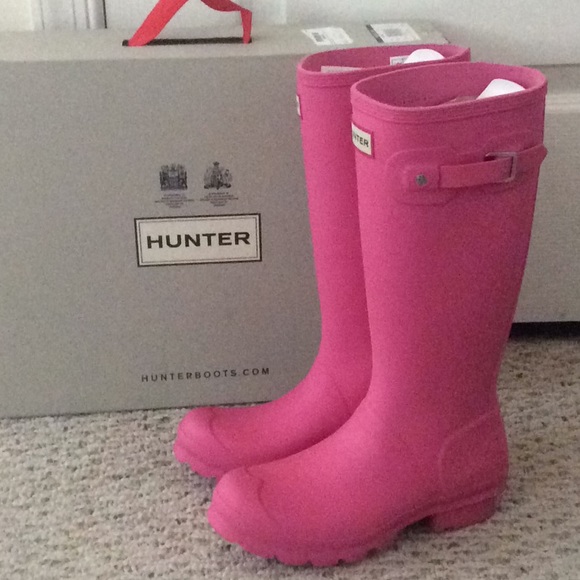 Hunter | Shoes | Hunter Pink Tall Rain Boots 2x Hunter Socks | Poshmark